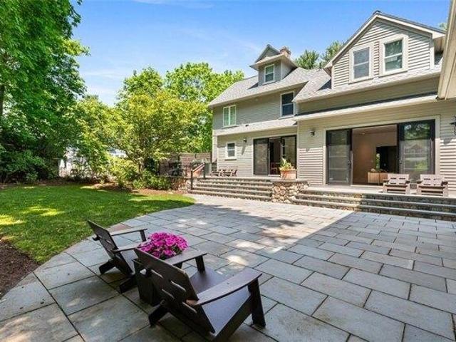 house with 4 bedroom, Sharon MA ES105289096