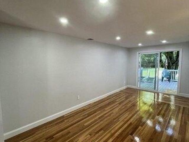 house with 4 bedroom, Sharon MA ES105289178