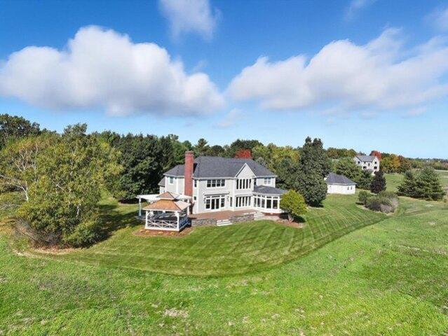 house with 4 bedroom, Shelburne VT DLS103099400