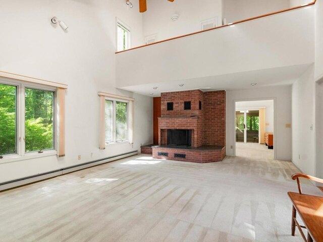 house with 4 bedroom, Shelburne VT ES103100318