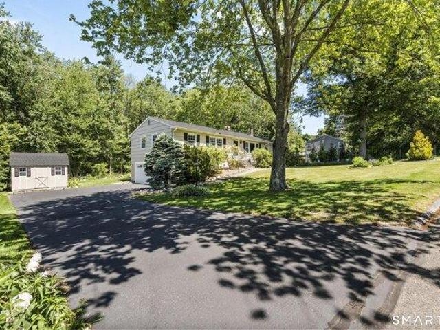 house with 4 bedroom, Shelton CT DS103186982