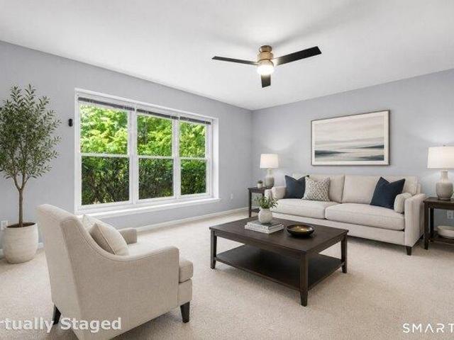 house with 4 bedroom, Shelton CT ES104808946