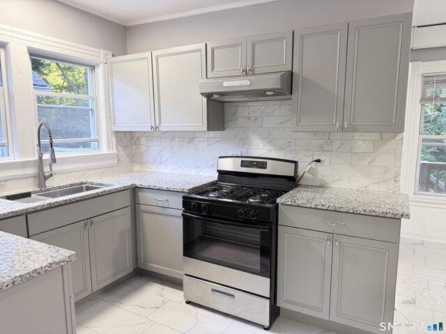 house with 4 bedroom, Shelton CT ES104831998
