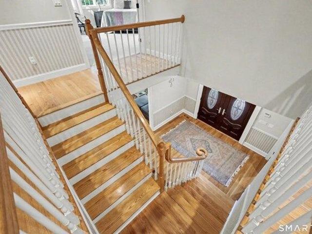 house with 4 bedroom, Shelton CT ES105126436