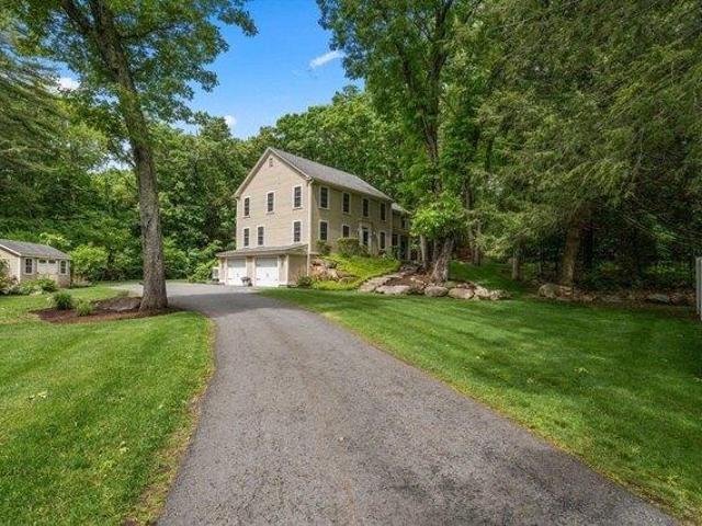 house with 4 bedroom, Sherborn MA ES103930252