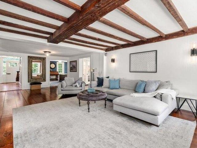 house with 4 bedroom, Sherborn MA ES105173300