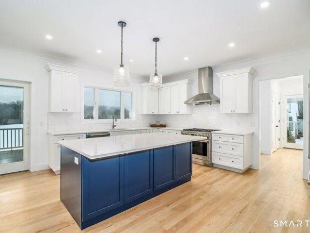 house with 4 bedroom, Sherman CT ES102824006