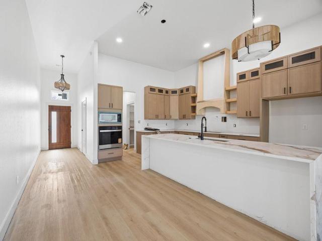 house with 4 bedroom, Sherman TX ES100973489