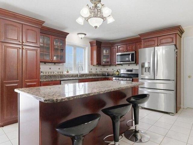 house with 4 bedroom, Shirley MA DLS103016222