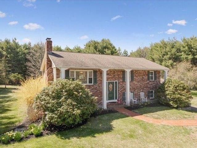 house with 4 bedroom, Shirley MA ES103548456