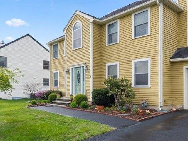 house with 4 bedroom, Shrewsbury MA DLS102120487