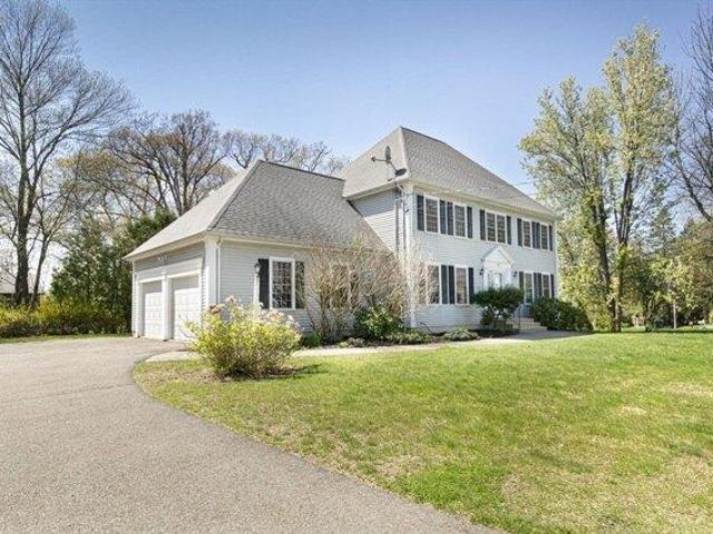 house with 4 bedroom, Shrewsbury MA DLS102443716