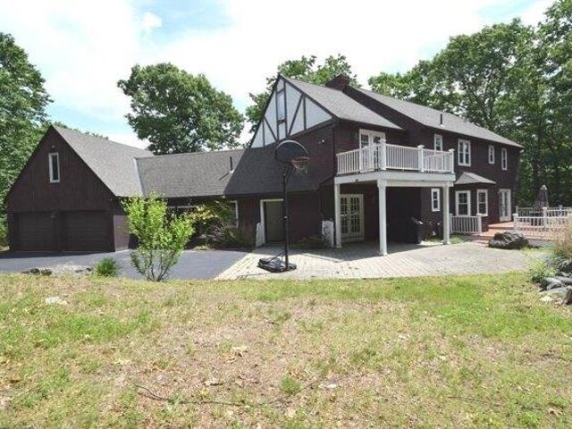 house with 4 bedroom, Shrewsbury MA DS103806891