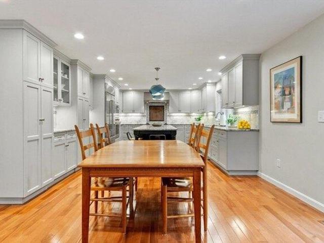 house with 4 bedroom, Shrewsbury MA DS103809487