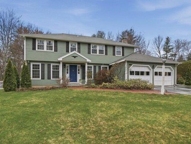 house with 4 bedroom, Shrewsbury MA ES103709759