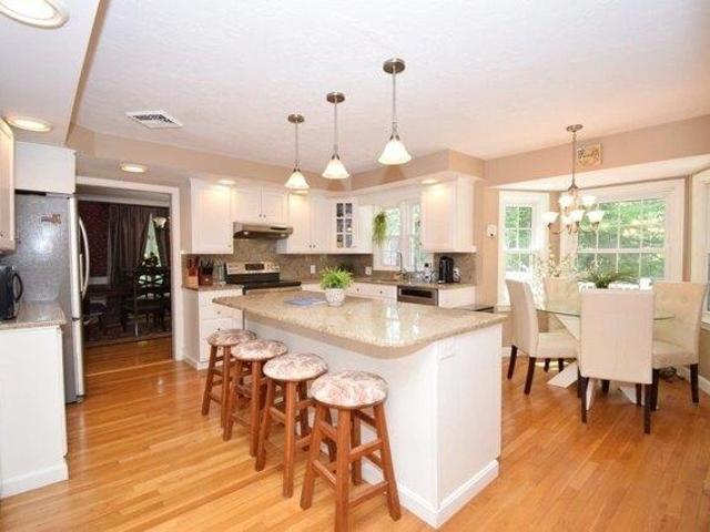 house with 4 bedroom, Shrewsbury MA ES103806891