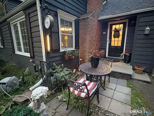 house with 4 bedroom, Simsbury CT DLS102254697