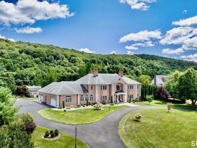 house with 4 bedroom, Simsbury CT DS102777061