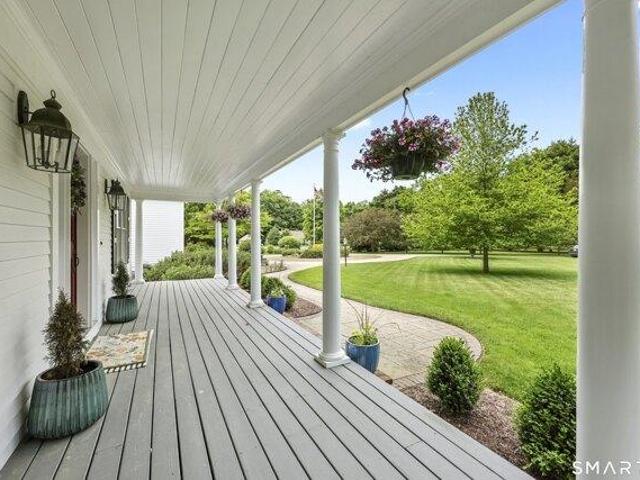 house with 4 bedroom, Simsbury CT DS103128409