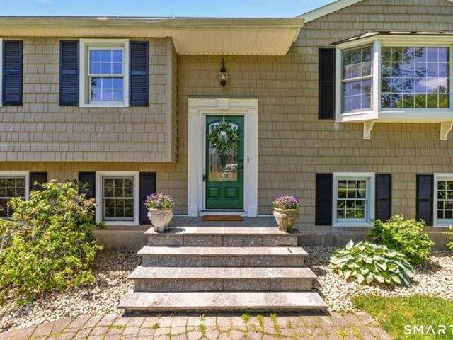 house with 4 bedroom, Simsbury CT DS103968514
