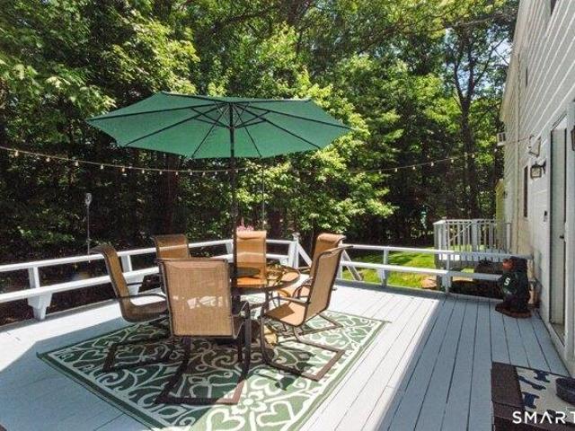 house with 4 bedroom, Simsbury CT ES105171939
