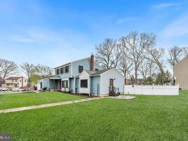 house with 4 bedroom, Sicklerville NJ DS102279651