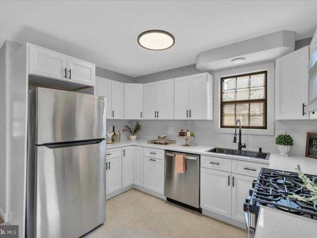 house with 4 bedroom, Sicklerville NJ ES102828370