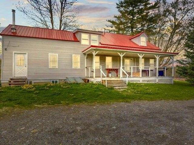 house with 4 bedroom, Sidney ME DS103250053