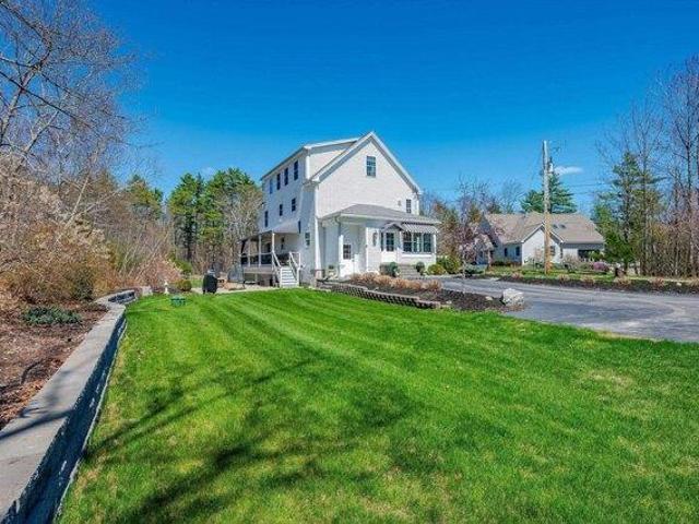 house with 4 bedroom, Somersworth NH DS102410044