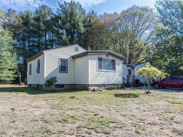 house with 4 bedroom, Somersworth NH DS102780297