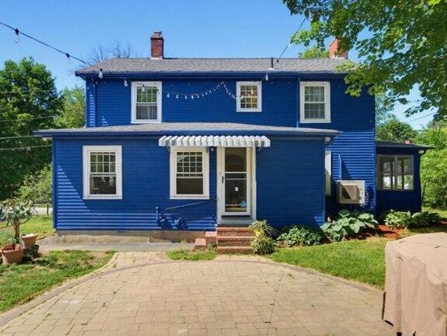 house with 4 bedroom, Somersworth NH ES105093794