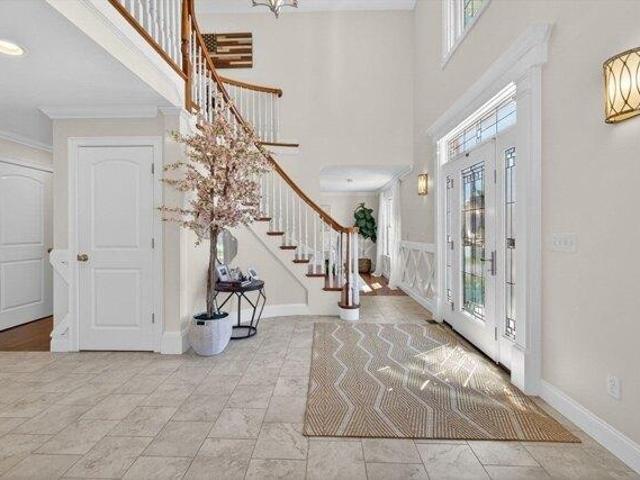 house with 4 bedroom, Somerset MA DS102960892