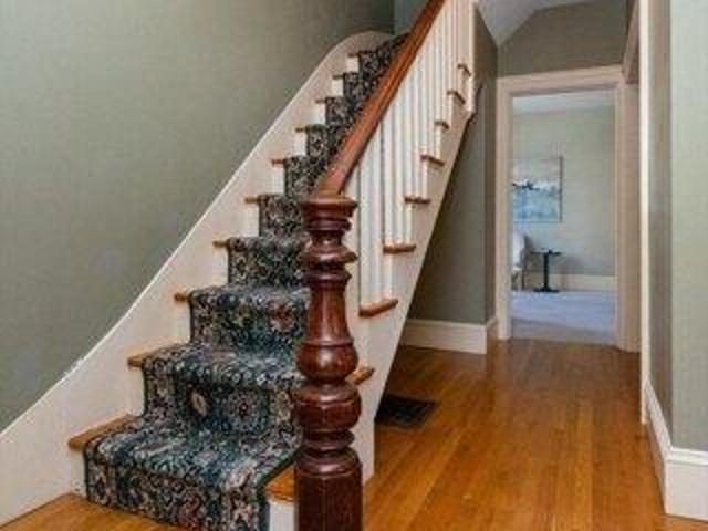 house with 4 bedroom, Somerville MA DLS102961664