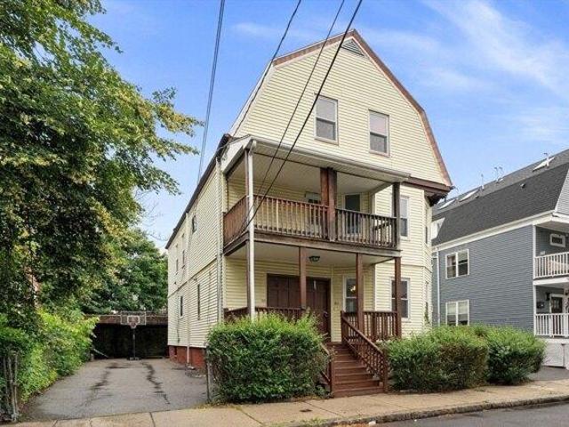 house with 4 bedroom, Somerville MA DS104330719