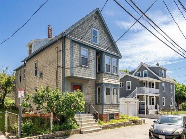 house with 4 bedroom, Somerville MA DS103928486