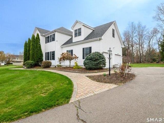 house with 4 bedroom, South Windsor CT DLS102344323