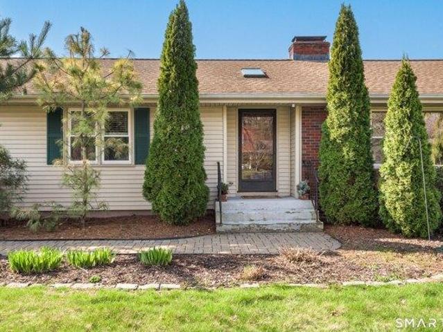 house with 4 bedroom, South Windsor CT DLS102564150