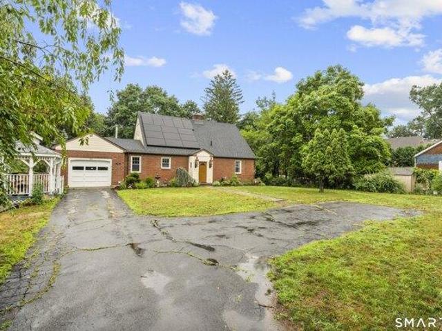 house with 4 bedroom, South Windsor CT DS104407743