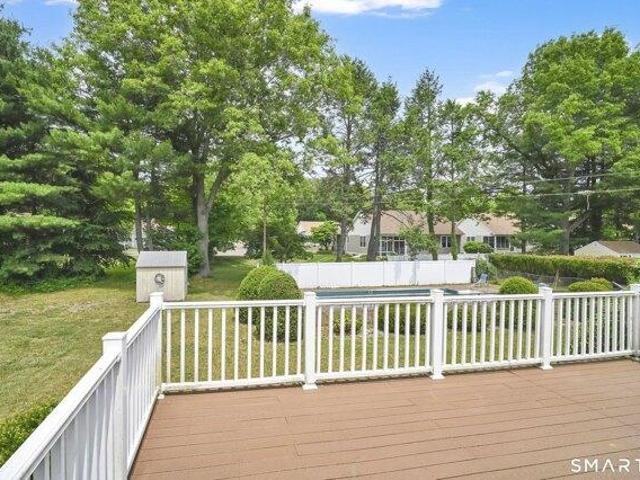 house with 4 bedroom, South Windsor CT ES104236060
