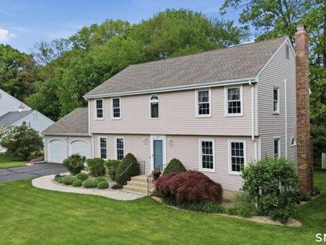 house with 4 bedroom, South Windsor CT ES104757455