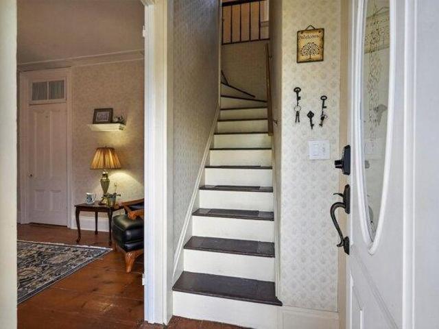 house with 4 bedroom, South Berwick ME ES105094830