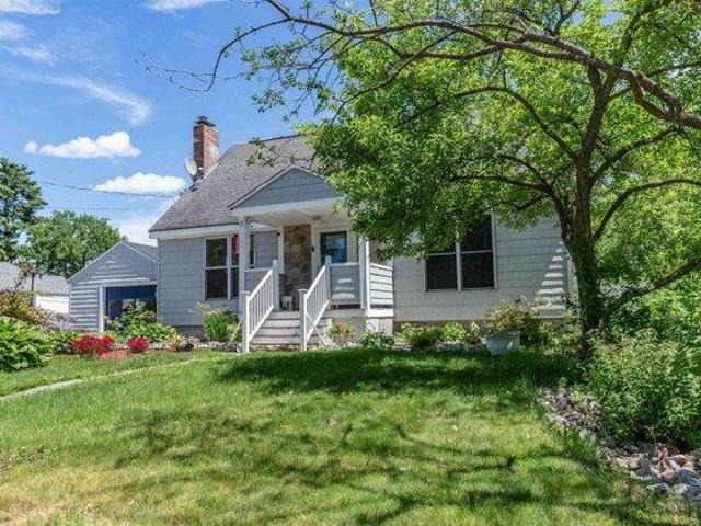 house with 4 bedroom, South Burlington VT ES104870254