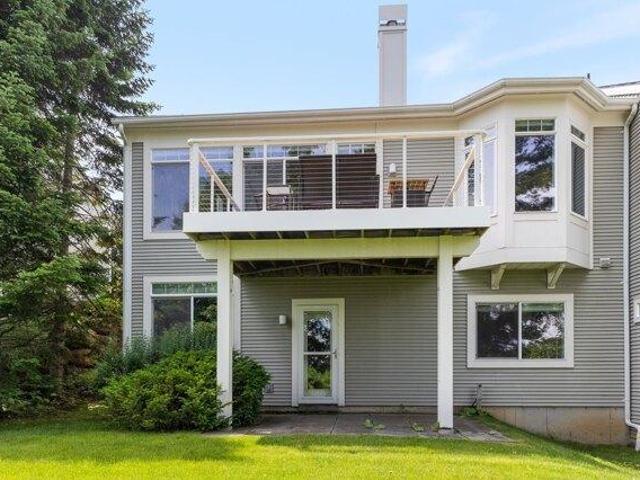 house with 4 bedroom, South Burlington VT ES105203269