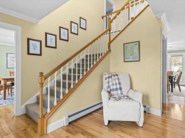 house with 4 bedroom, South Burlington VT ES103619284
