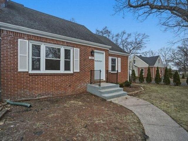 house with 4 bedroom, South Hadley MA DS102372375