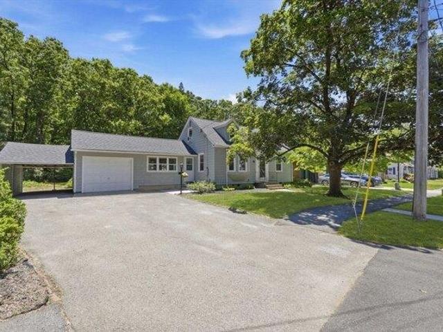 house with 4 bedroom, South Hadley MA DS103849844