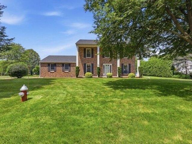 house with 4 bedroom, South Hadley MA DS104237489