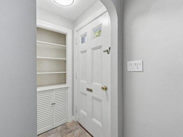 house with 4 bedroom, South Hadley MA ES103849844