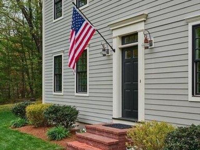house with 4 bedroom, South Hadley MA ES103886939
