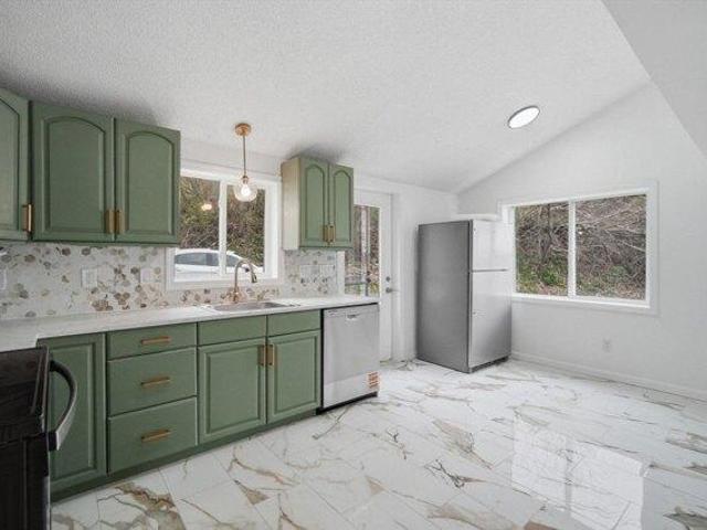 house with 4 bedroom, South Hadley MA ES103034410